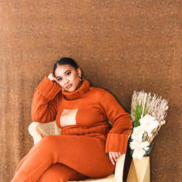 Amber Shephard | Velvet Jobs