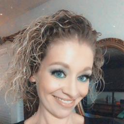 Anna Sanders-Lack | Velvet Jobs